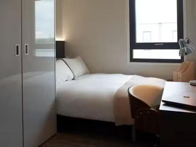 Studio to rent in Holloway Road, London N7