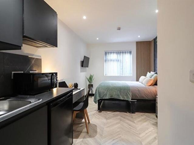 Studio To Rent In Kingsway, Coventry, CV2