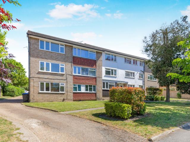 Studio to rent in Langley Lawnes, 79 Langley Park Road, Sutton, SM2 | Leaders
