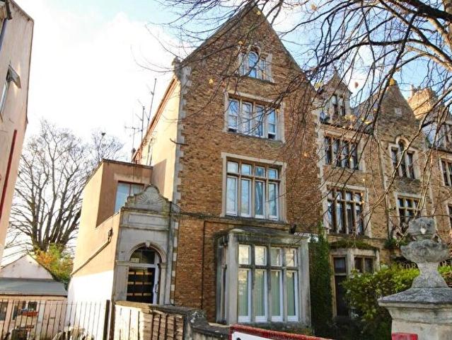 Studio To Rent In Leicester Parade, Barrack Road, Northampton, NN2