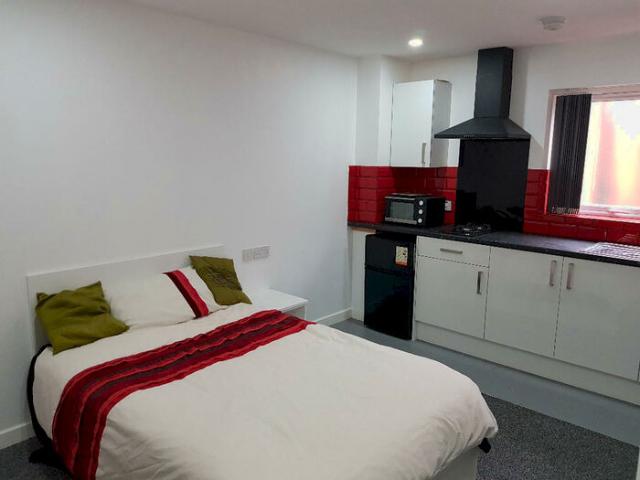 Studio To Rent In London Road, Leicester, Leicestershire, LE2