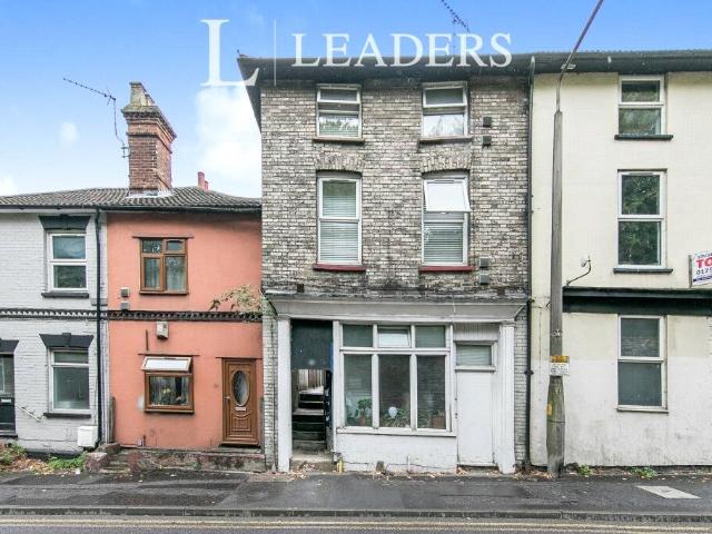 Studio to rent in Mersea Road, Colchester, CO2 | Leaders