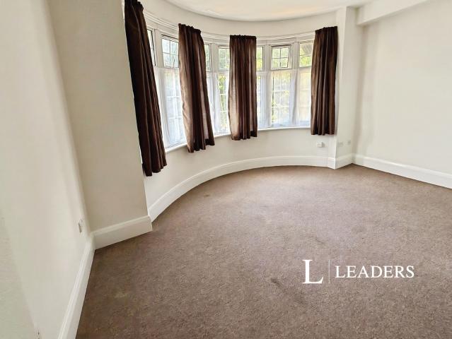 Studio to rent in Midanbury Lane, Southampton, Hampshire, SO18 | Leaders