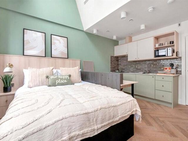 Studio To Rent In Millstone Lane, Leicester, LE1