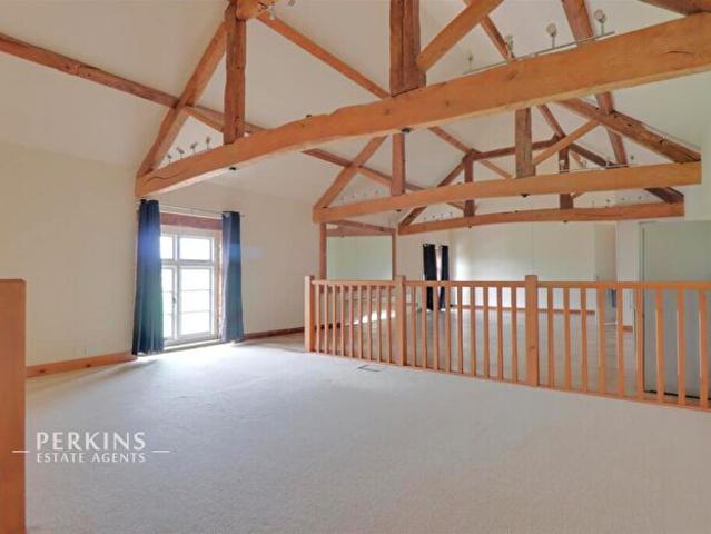 Studio To Rent In Mount Pleasant Farm, LU7