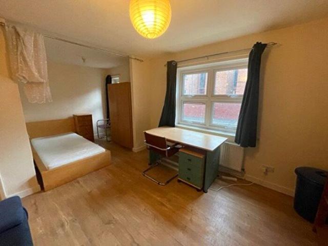 Studio To Rent In Newmarket Street, Leicester, LE2