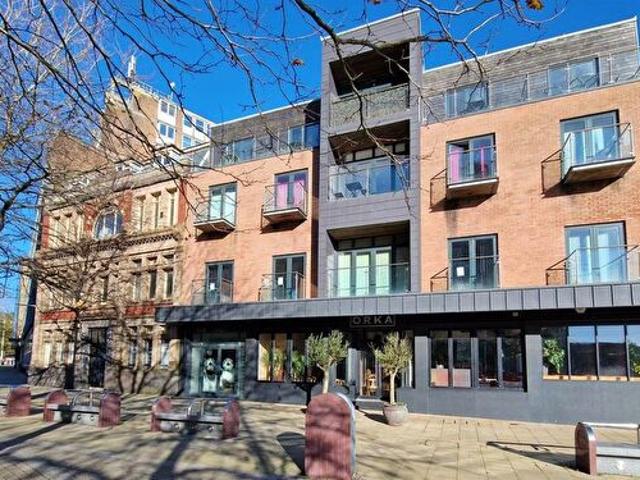 Studio To Rent In Princess Way, Swansea, SA1