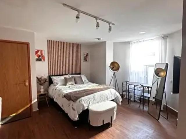 Studio To Rent In Queens Road, Studio, Coventry, CV1