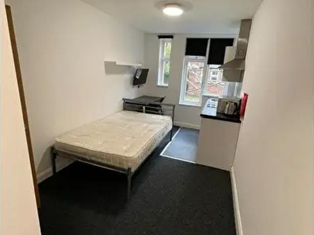 Studio To Rent In Regent Road, Leicester, LE1