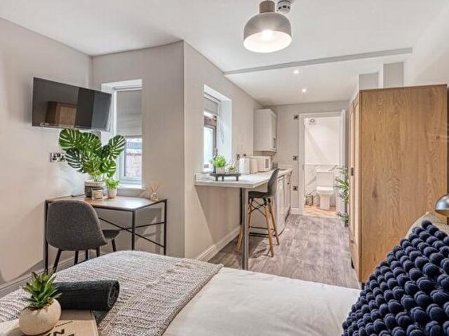 Studio To Rent In Room, Bennett Street, NG10