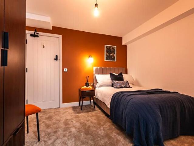 Studio To Rent In Room, Upper Boundary, DE22