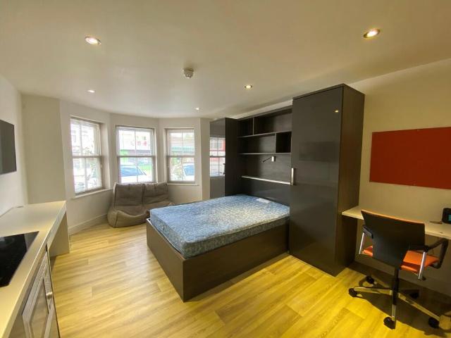 Studio to rent in Rownhams Hampshire, SO16, from Kings Estates Southampton. 33716