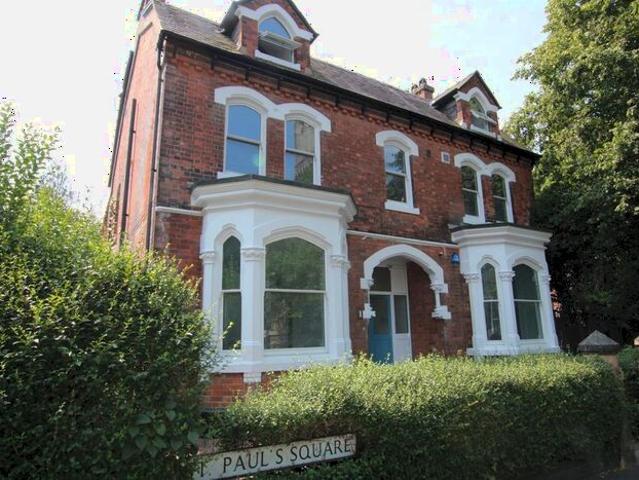 Studio To Rent In Saint Paul's Square, Burton On Trent, DE14