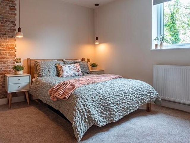 Studio To Rent In Slack Lane, Derby, Derbyshire, DE22