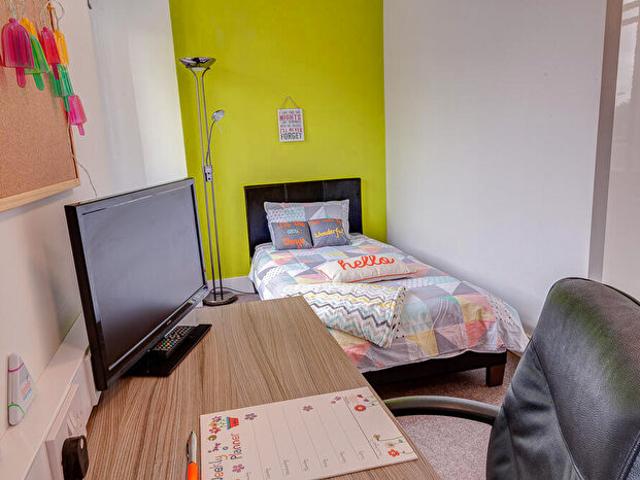 Studio To Rent In St. Andrews Street, Glasgow, G1