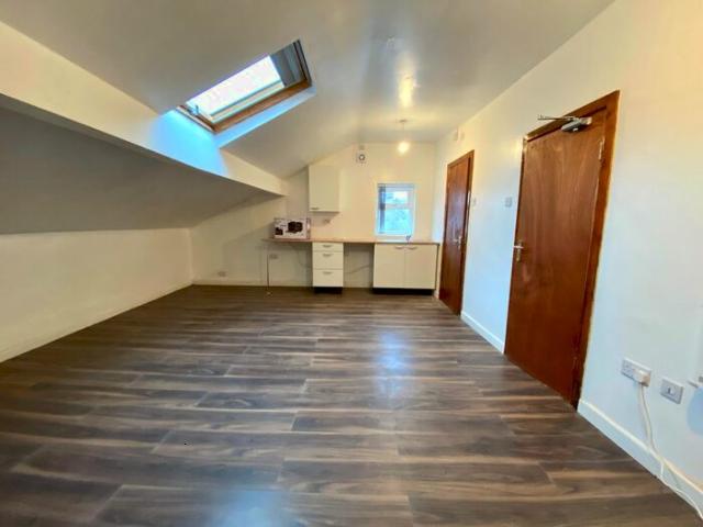 Studio To Rent In Stratford Road, Birmingham, B11