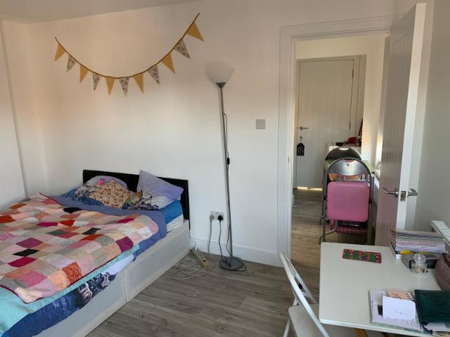 Studio to Rent inc All Bills Except Council Tax