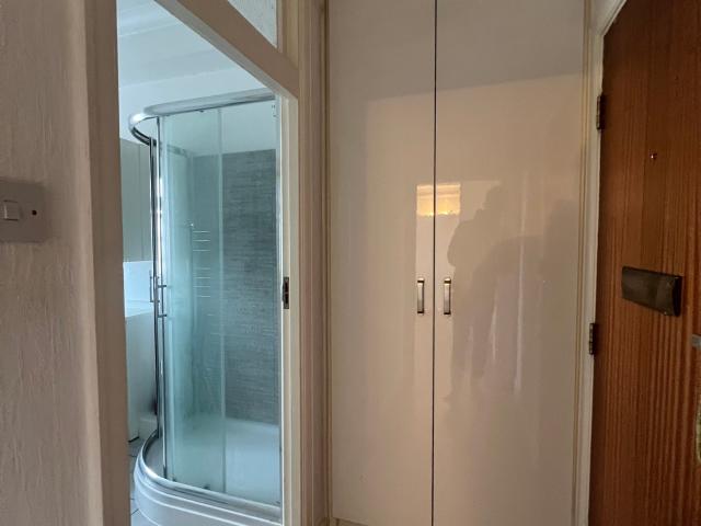 Studio to rent on Upper Woburn Place, London