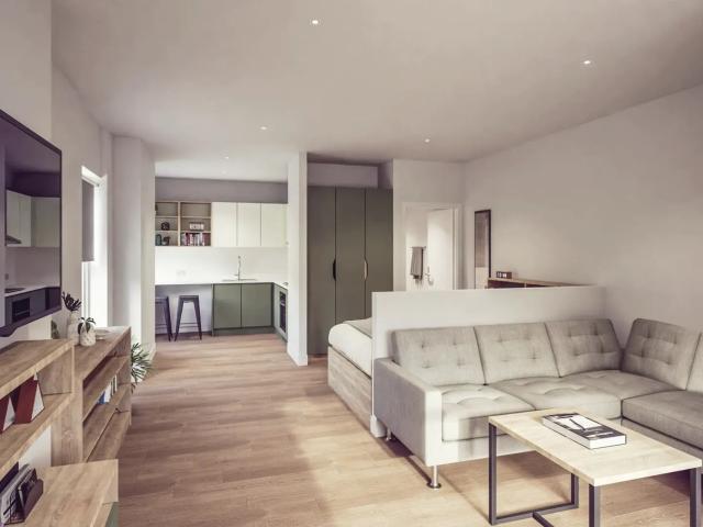 Studio to rent on Hagley Road, Birmingham