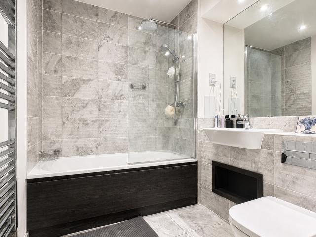 Studio to rent on Mahindra Way, London