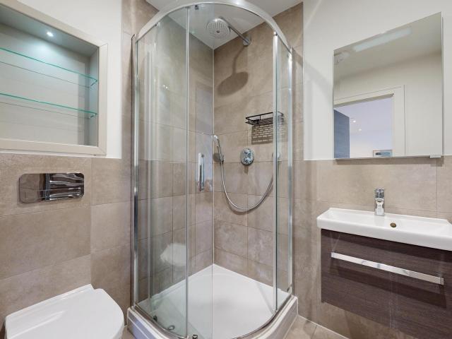 Studio to rent on Olympic Way, London