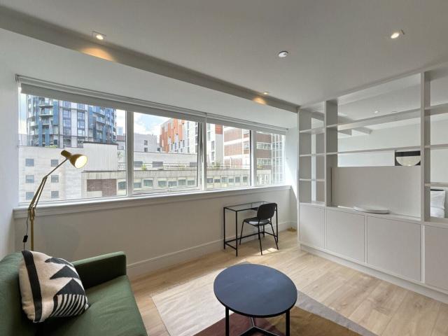 Studio to rent on Olympic Way, London