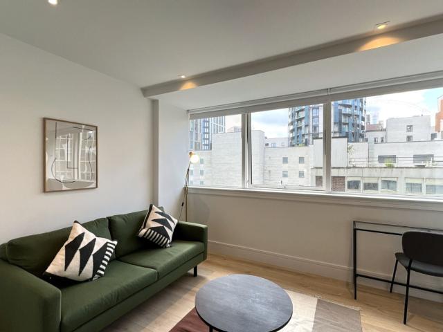 Studio to rent on Olympic Way, London