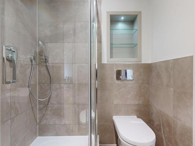 Studio to rent on Olympic Way, London