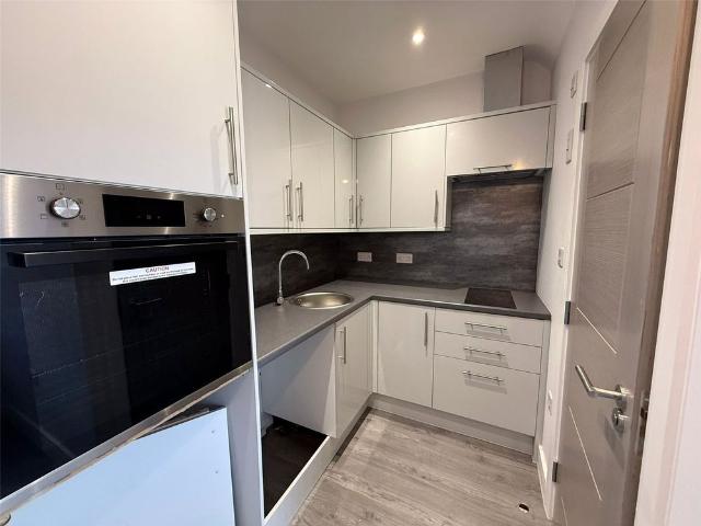 studio to rent Rimrose Road, Bootle, Merseyside, L20