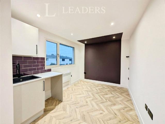studio to rent Shinwell Walk, Henderson Road, Crawley, West Sussex, RH11