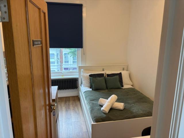Studio three Well equipped compact studio