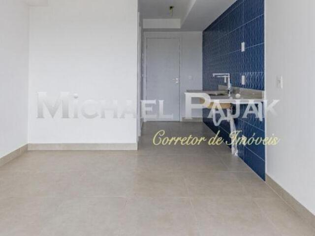 Studio tipo para venda em Santo Amaro Michael Pajak 11 999996 4550