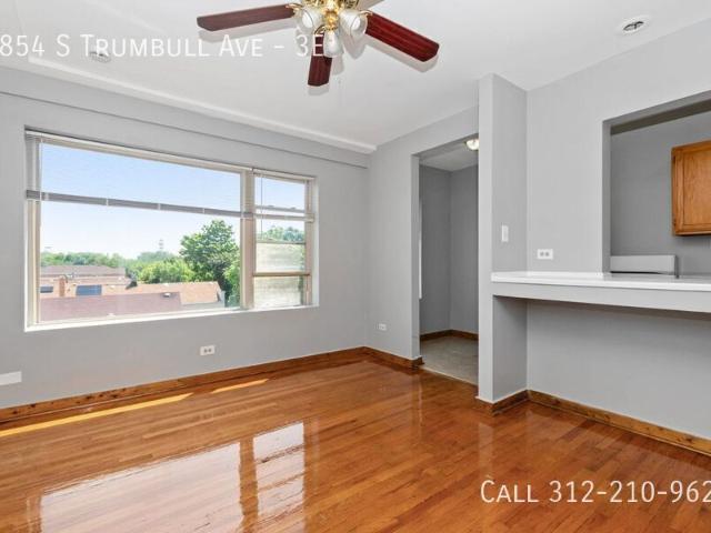 Studio Unit in Gage Park