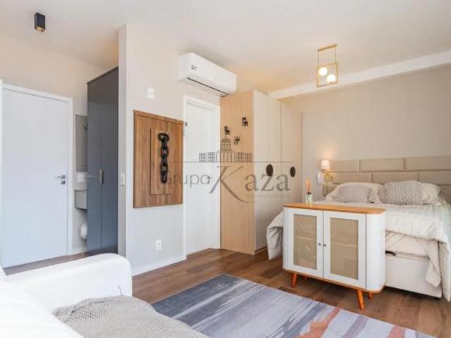 Studio Vila Nova Conceição 1 Suíte 32m²