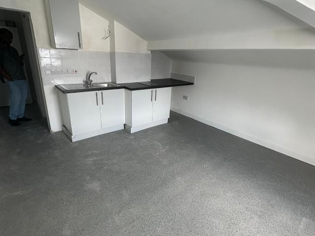 Studiobeds FLAT For Rent