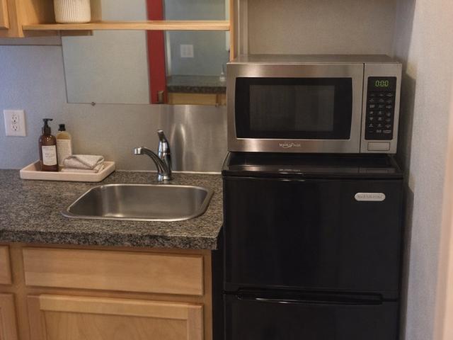 Studios near UW Studio Apartment for Rent at 4324 8th Ave Ne, Seattle, WA 98105 University District