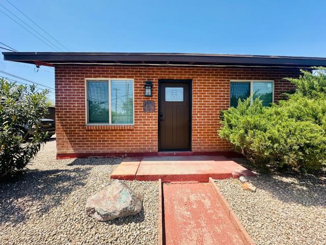 Studios and 1 Bedrooms in Central Location Tucson!