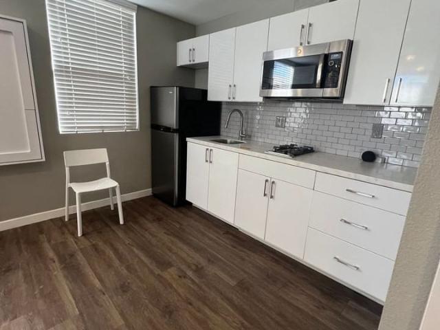 Studios 435 Studio Apartment for Rent at 435 13th St, San Diego, CA 92101 East Village