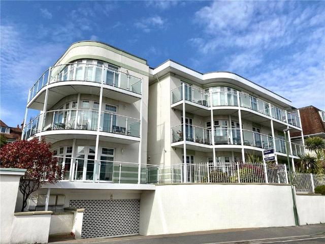 Studland Road, Bournemouth, Dorset, BH4 2 bed apartment to rent £1,450 pcm £335 pw