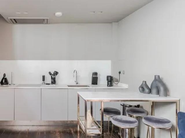 Stukeley Street 18 WC2B 5LR GreaterLondon United Kingdom | Studio apartment for rent #166231644 | Rentberry