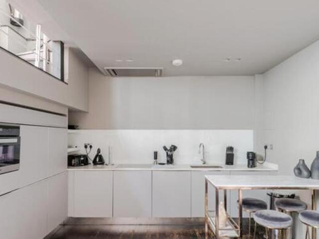 Stukeley Street, Covent Gardens, 1 Bedroom Apartment