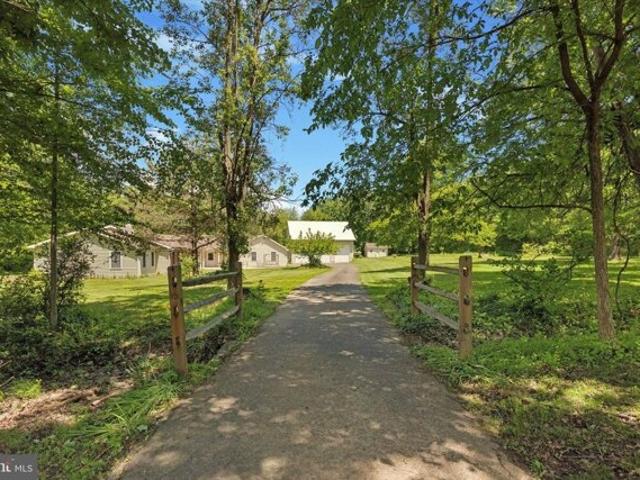 Stump Rd, Doylestown, Home For Sale