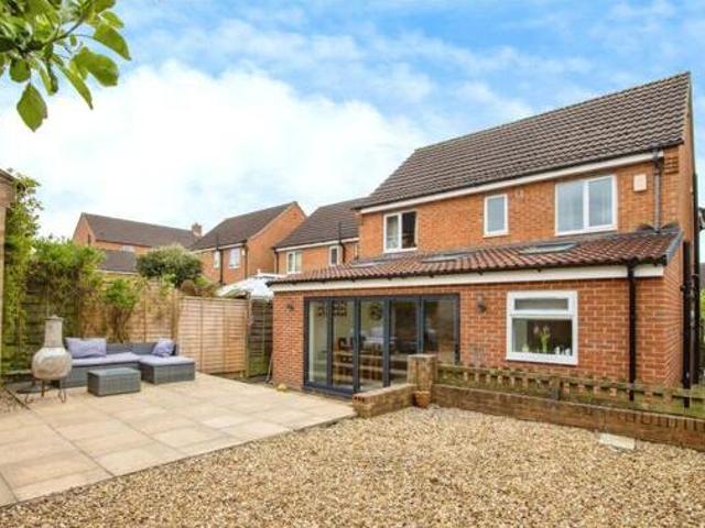 Stumps Close, Wakefield, 4 Bedroom Detached