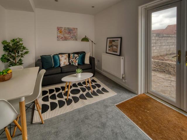 Stunning 4 bed house to rent as a whole