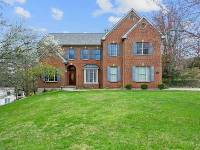 Silverton Meticulous 4+ bedroom, 5ba, 2 car