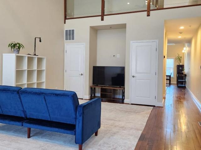 Stunning 4 Story Capitol Hill Townhouse, Furnished