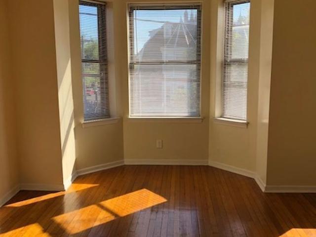 ✨ Stunning 1 bed located just off of Baltimore Avenue