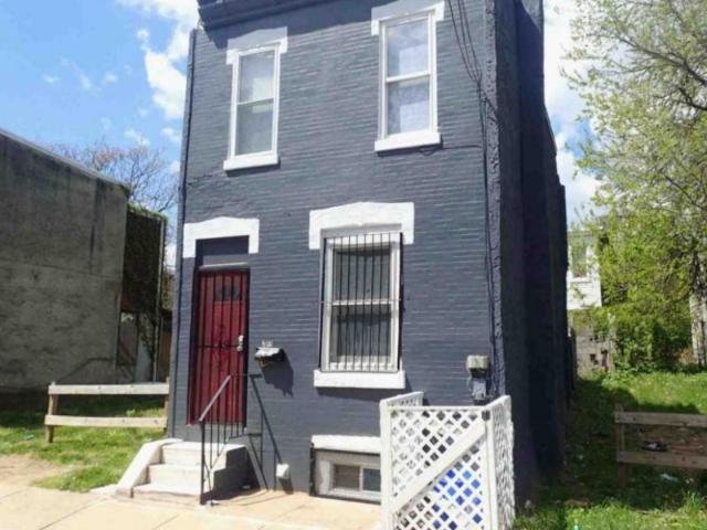 Stunning 1 BR apartment available now!