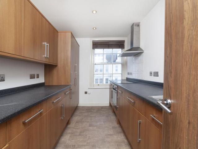Stunning 2 Bed Flat Available in Harringay!
