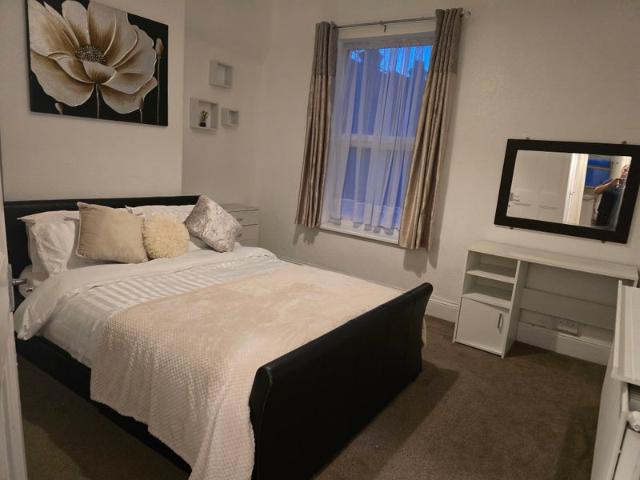 Stunning 2 bed house in Nottingham